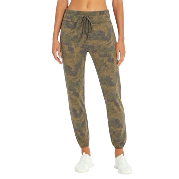 Balance Collection | Pants & Jumpsuits | New French Terry Joggers ...